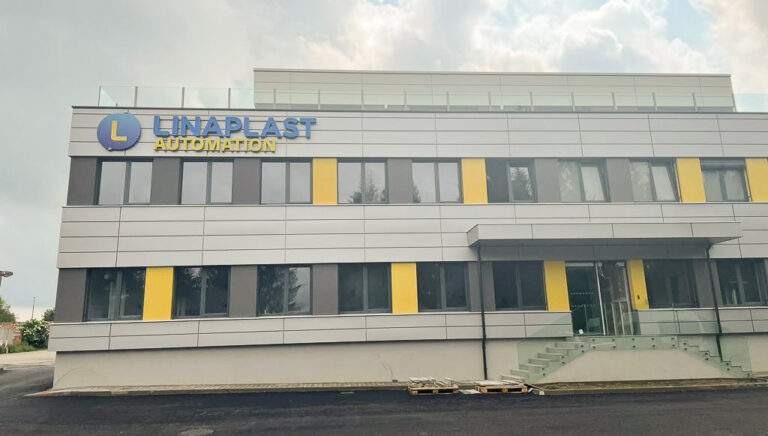 LINAPLAST storage hall | Loxone References