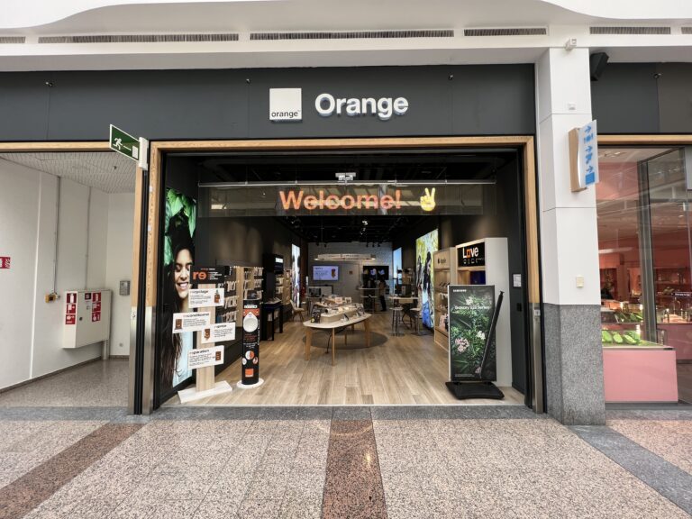 Orange Shops | Loxone References