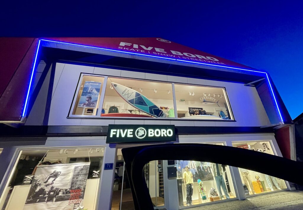 5 Boro Shop Alert+ | Loxone Reference