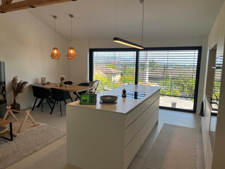 Renovation of a family villa | LOXONE References