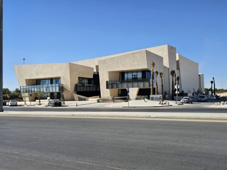 ALAT - PIF CO | Loxone References