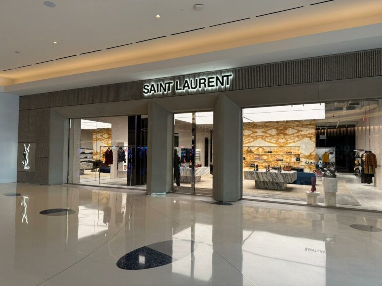 YSL Flagship Store Las Vegas | Loxone Referenzen